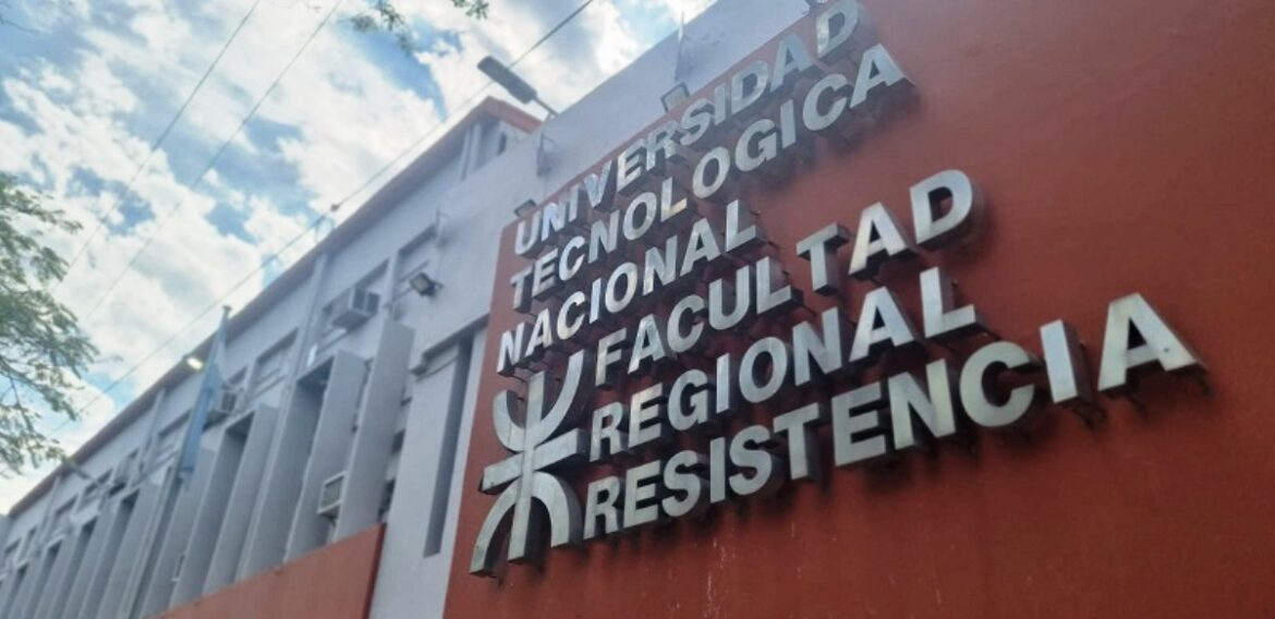 Elearning Total celebra el Día del Maestro formando profesionales junto a la UTN UTN | Elearning ...